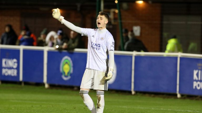 Jakub Stolarczyk przedłużył kontrakt z Leicester City - Skauci UK